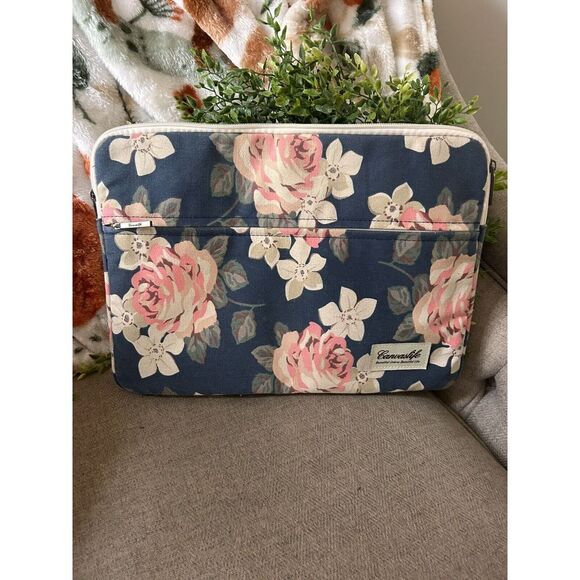 Accessories | Canvaslife Padded Laptop Tablet Case Pink White Roses ...